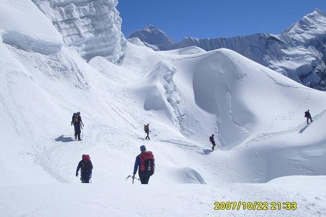 Island Peak Climbing 6160meters on 20 Days - An In-Depth Look at the 20-Day Island Peak Climb