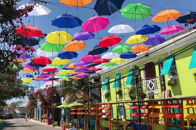 Island Stroll in historic Nassau - Frequently Asked Questions