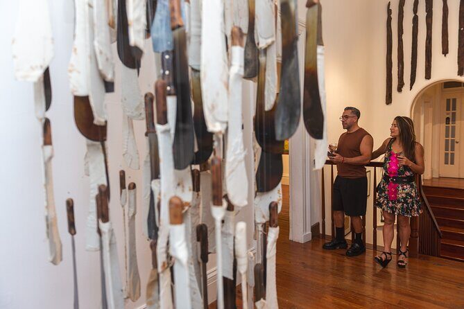 Island Tour to National Art Gallery, Beach and Bahamar Resort - The Itinerary in Detail