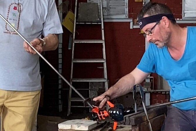 Islands Tour With a Real Local! - Exploring Murano Island