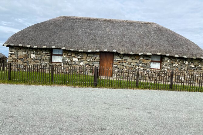 Isle oF SkyeTour.PORTREE,OLD MAN STORR,KILT ROCK.FROM INVERNESS - Tour Features and Comfort