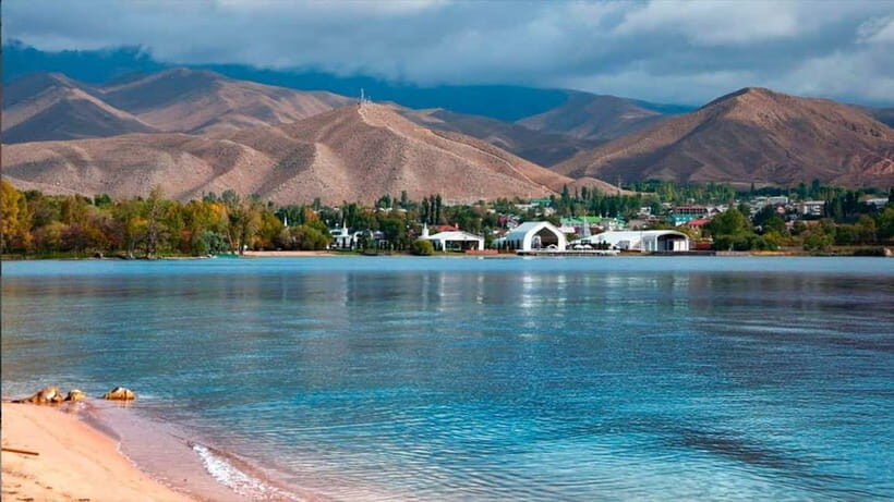 Issyk Kul Adventure: Lake Swim, Hot Springs & Ruh Ordo Tour - Rukh Ordo: Cultural Heart of the Region