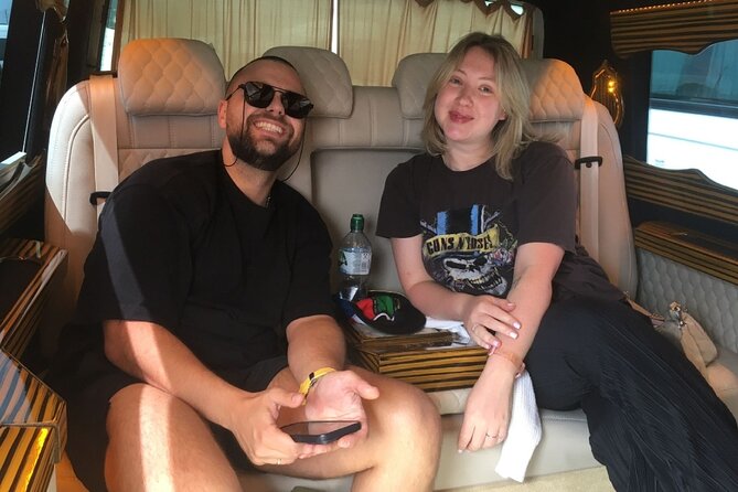 Istanbul Airport Luxury Minivan Transfer Meet Transfer - Airport Transfer Conveniences