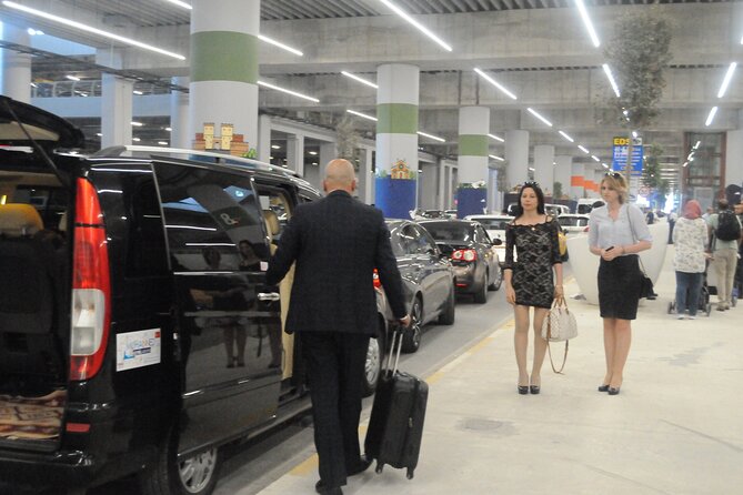 Istanbul Airport Transfer - Round Trip Review - Vehicle Conditions and Cleanliness