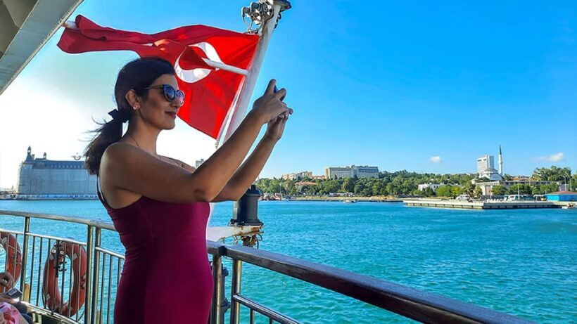 Istanbul: Asian Side Walking Tour with Ferry Ride - Key Points