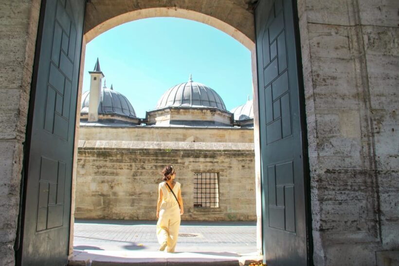 Istanbul: Bespoke Tour with Guide and Skip-the-Line Entries - The Experience from Reviews