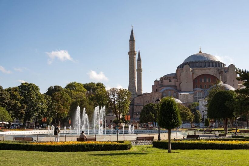 Istanbul: Blue Mosque & Hagia Sophia Guided Tour w/ Tickets - Frequently Asked Questions
