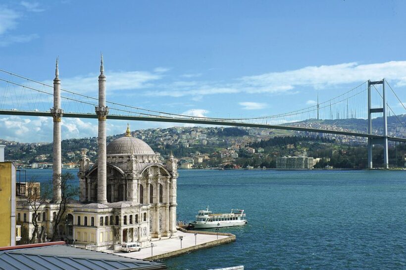 Istanbul: Bosphorus and Golden Horn Boat Tour - An In-Depth Look at the Experience