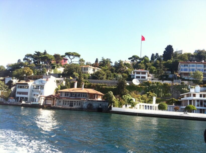 Istanbul: Bosphorus Boat Tour and Two Continents with Lunch - What’s Not Included