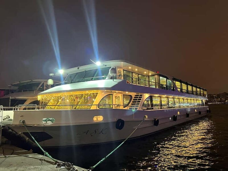 Istanbul: Bosphorus Cruise Dinner, Show & Alcoholic Drinks - What Makes This Experience Special?