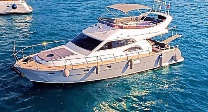 Istanbul: Bosphorus Cruise on A Private Luxury Yacht - Authentic Experiences and Authentic Views