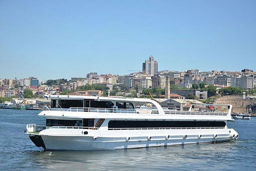 Istanbul Bosphorus Dinner Cruise &Entertainment hotel pickup - Key Points
