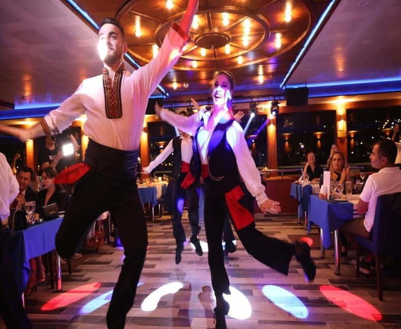 Istanbul Bosphorus Dinner Cruise Tour - Private Table - An In-Depth Look at the Istanbul Bosphorus Dinner Cruise