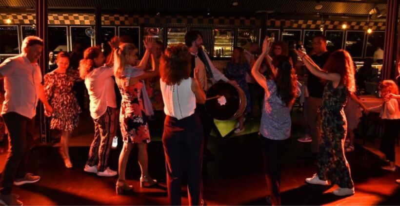 Istanbul: Bosphorus Dinner Cruise with Private Table & Show - FAQs