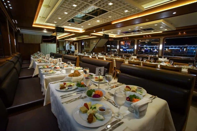 Istanbul: Bosphorus Dinner Cruise with Turkish Night Show - A Scenic Evening That Combines Culture, Cuisine, and Calm Waters
