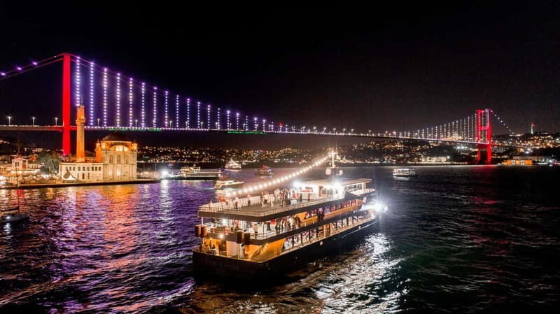 Istanbul: Bosphorus Dinner Cruise with Turkish Night Show - The Entertainment