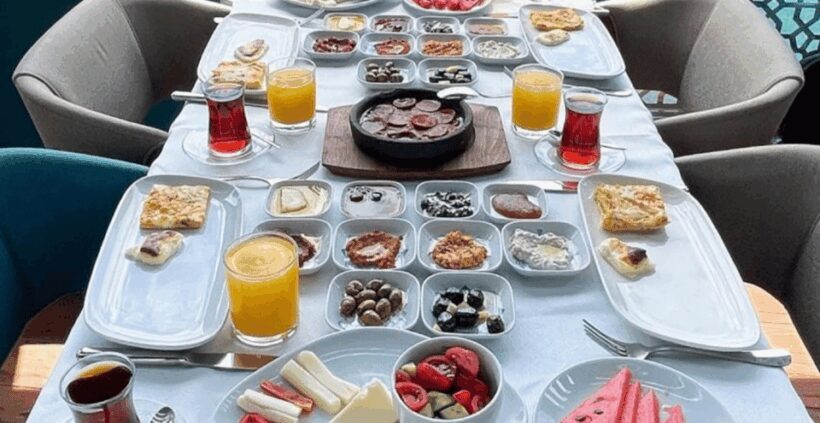 Istanbul: Bosphorus Morning Cruise with Breakfast - The Sum Up