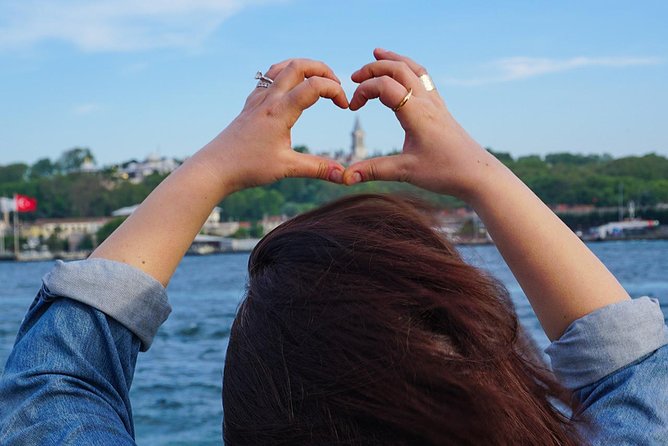 Istanbul Bosphorus Sightseeing Cruise - Exploring the Bosphorus Strait