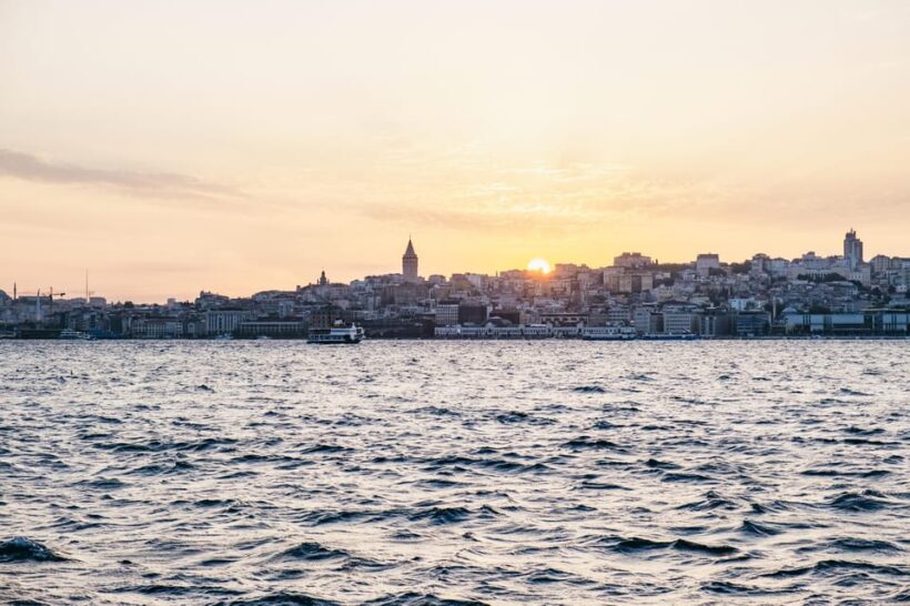 Istanbul: Bosphorus Sunset Cruise on a Luxury Yacht - An In-Depth Look at the Bosphorus Sunset Yacht Experience