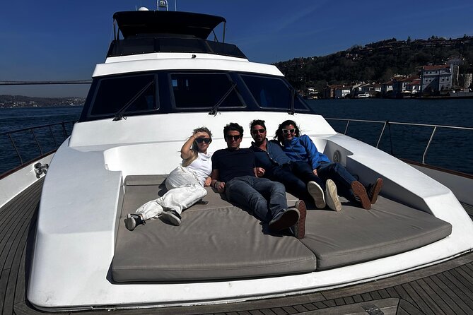 Istanbul Bosphorus Sunset Cruise on the Luxury Yacht - Tour Highlights