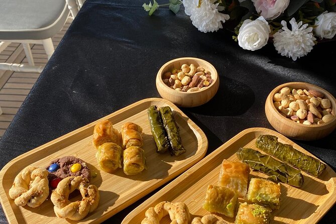 Istanbul Bosphorus Sunset Cruise on the Luxury Yacht - Customer Reviews and Ratings