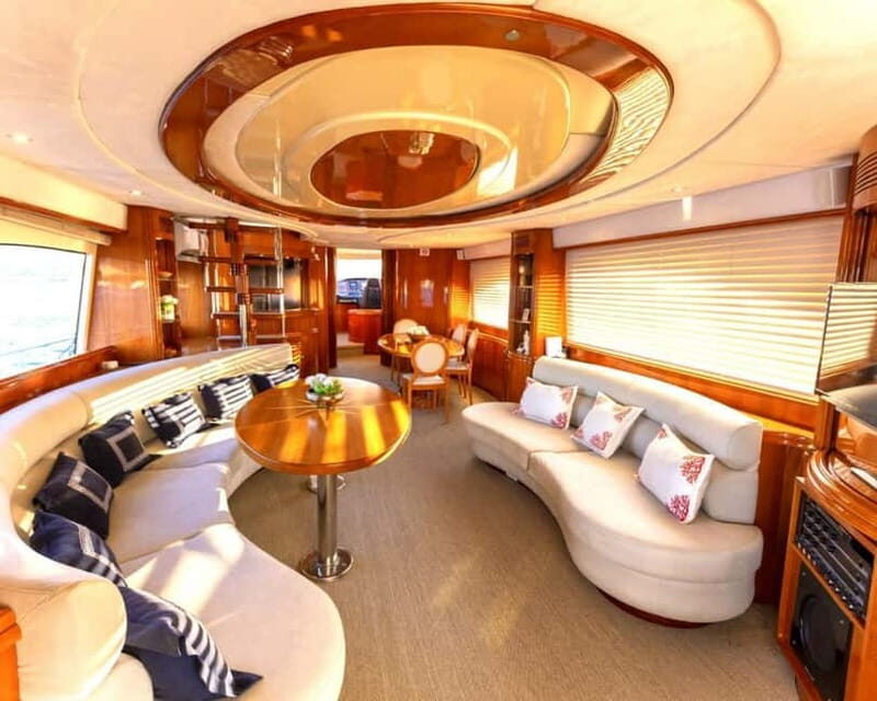 Istanbul: Bosphorus Sunset or Night Yacht Cruise & Transfers - Practical Tips for Travelers