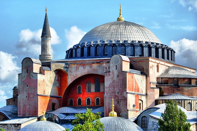 Istanbul Classics and Bosphorus Cruise Private Tour - Key Attractions