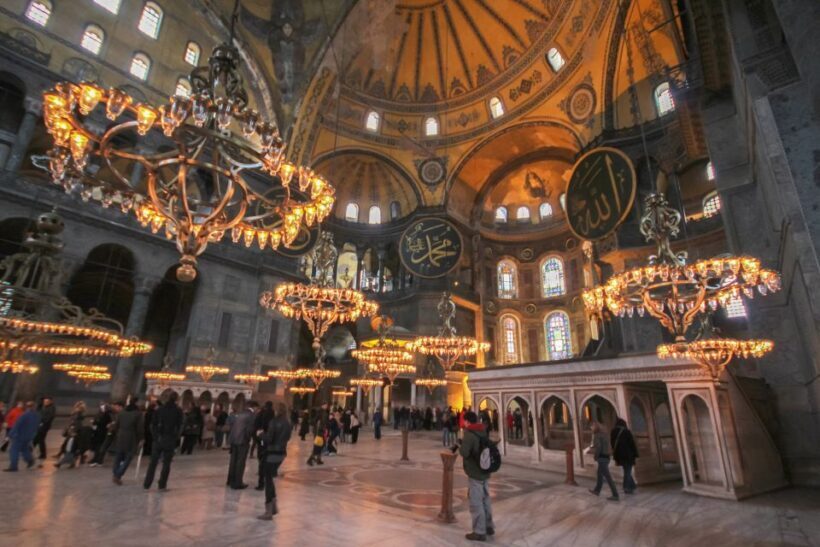 Istanbul Classics Tour - Transportation and Organization