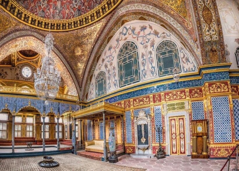 Istanbul Combo: Topkapi Palace & Dolmabahce Palace - Practical Details and Tips for Visitors