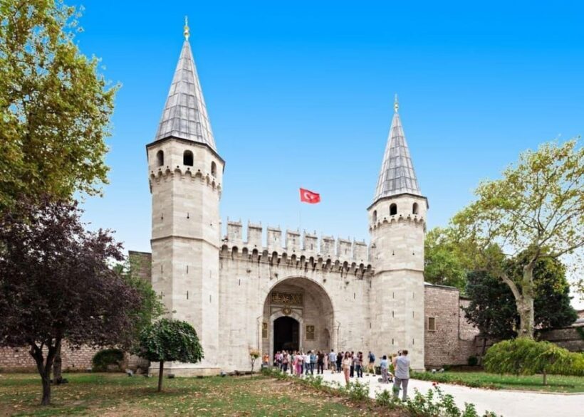 Istanbul Combo: Topkapi Palace & Dolmabahce Palace - FAQ