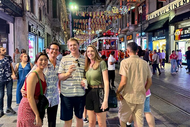 Istanbul Culinary Tour: Local Tavern and Gourmet Street Foods - Sampling the Diverse Cuisine