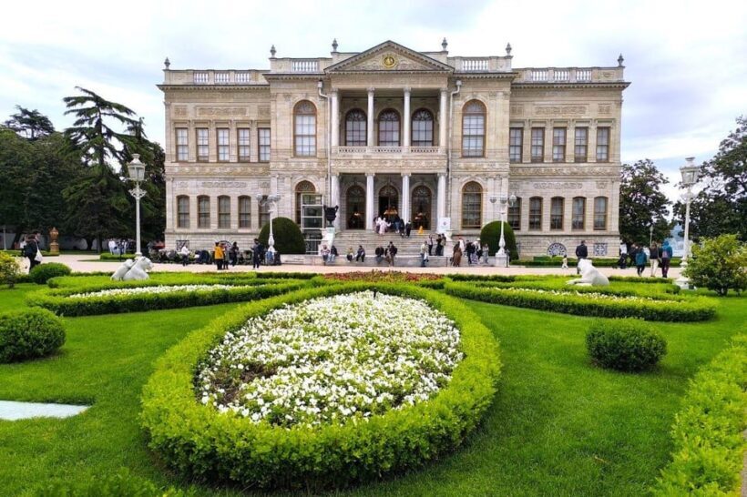 Istanbul: Dolmabahce Palace and Harem Skip-the-Line Ticket - The Experience in Perspective