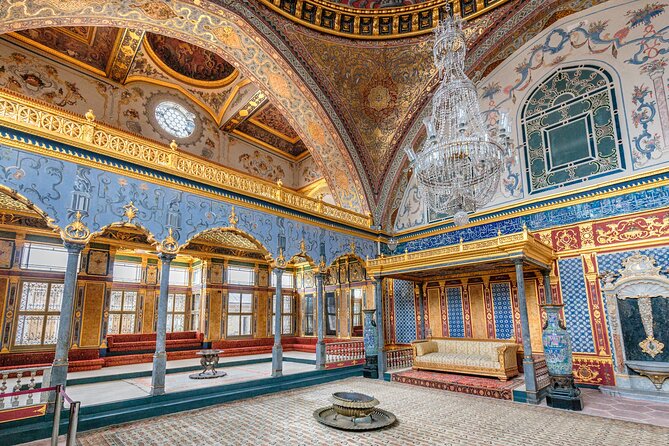 Istanbul Dolmabahçe Palace Private Tour with Transfers - FAQ