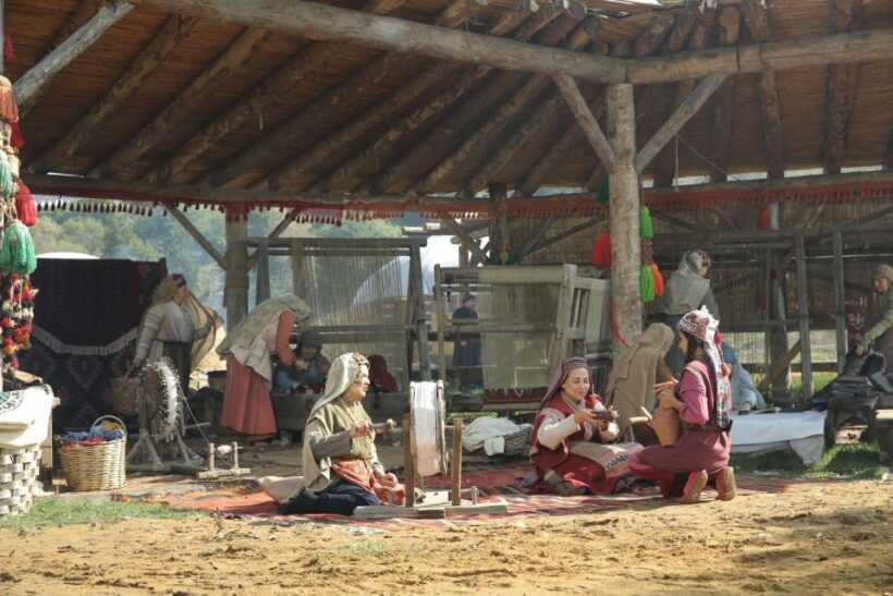 Istanbul: Ertugrul and Osman Ghazi Movie Set Tour with Lunch - Exploring the Set Tour Experience