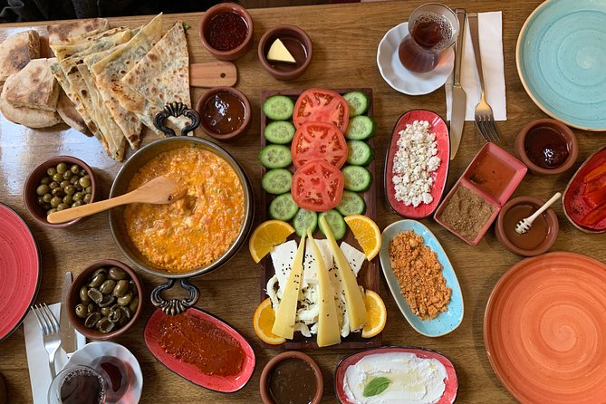 Istanbul - Europe and Asia Private and Guided Food Tour. - Tour Overview