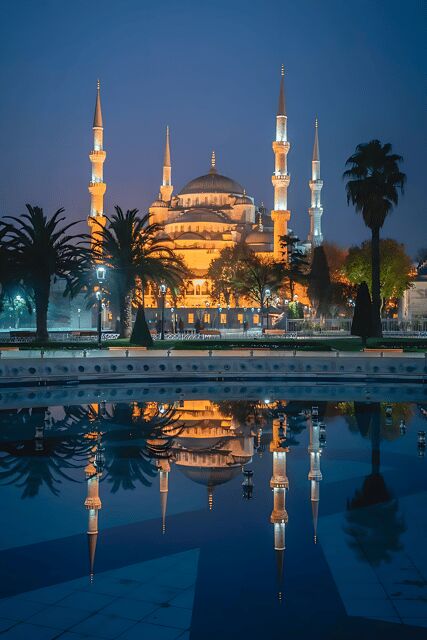 Istanbul: Exclusive Istanbul Night Tour with Private VIP Car - Introduction