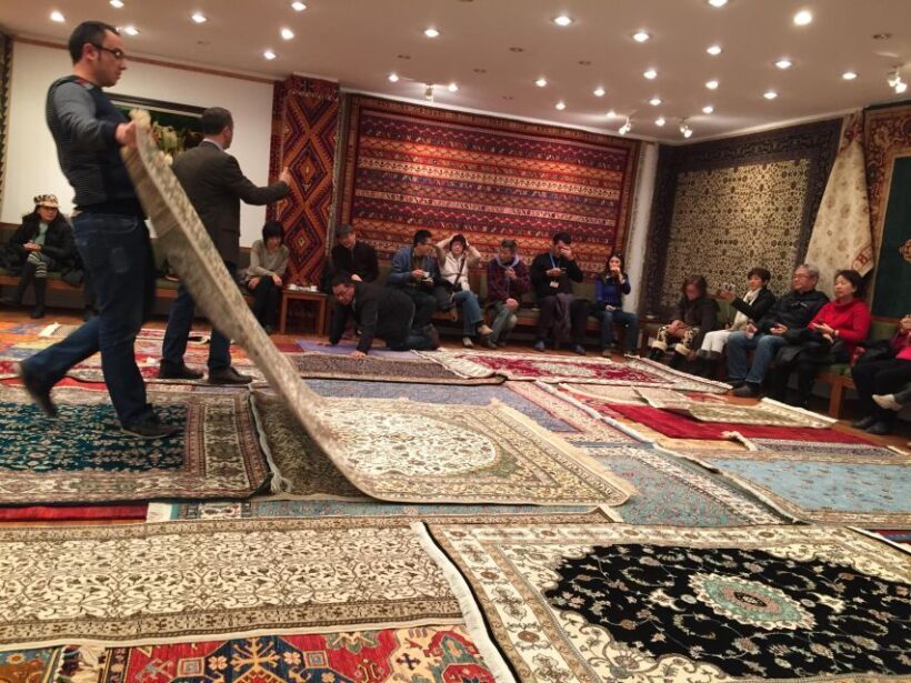 Istanbul: Full-Day Highlights Tour with Guide and Lunch - Transportation and Group Size