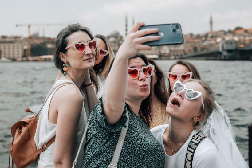 Istanbul: Galata Tower, Bosphorus & Hidden Gems Photo Shoot - Pricing & Value