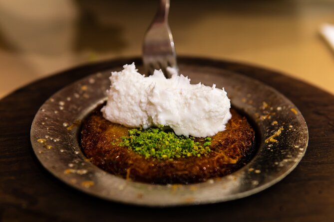Istanbul Guided Walking Tours With Food and Beverage Tastings - Maximum Group Size and Recommended Guides