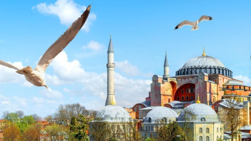 Istanbul: Hagia Sophia, Basilica Cistern & Topkap Palace - The Sum Up