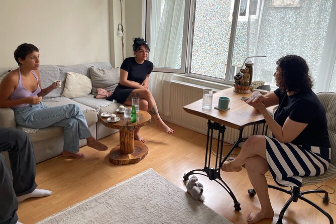 Istanbul Home Style Turkish Coffee Making and Fortune Telling - Summary