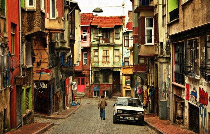 Istanbul Off the Beaten Path Tour with Guide, Lunch and Transfers - The Value of This Tour