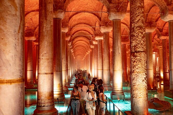 Istanbul Old City: Basilica Cistern - Blue Mosque - Grand Bazaar - Guide Experiences and Recommendations