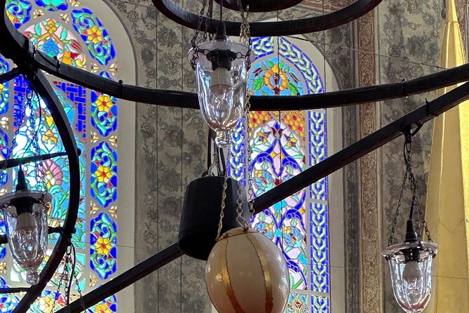 Istanbul Old City Highlights and Hidden Gems Tour - About the Professional Tour Guides