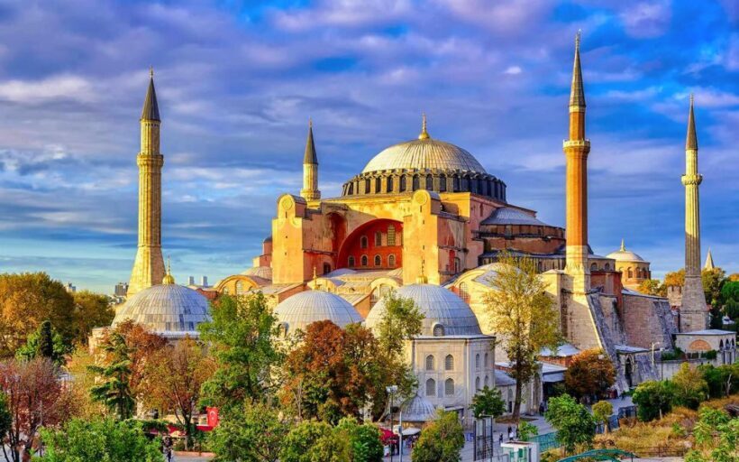 Istanbul: Old City Tour and Luxury Sunset Bosphorus Cruise - A Deep Dive into the Experience