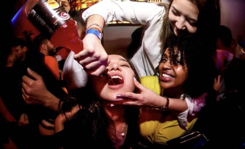 Istanbul: Party Pub Crawl with Party Bus - The Experience: What You Can Expect