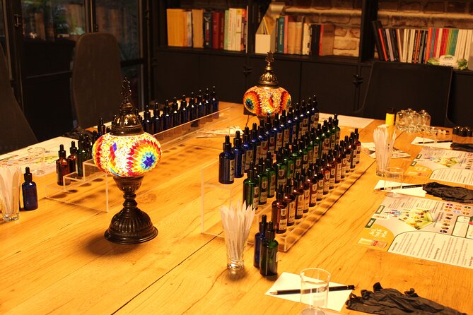 Istanbul Perfume Workshop with a Professional - Who Will Love This?