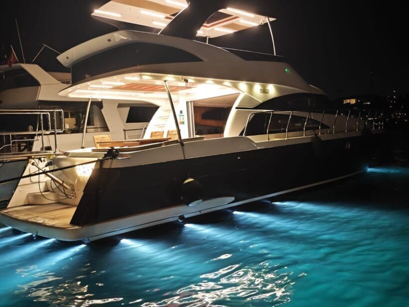 Istanbul: Private Bosphorus Yacht with Tour Guide and Snacks - Frequently Asked Questions