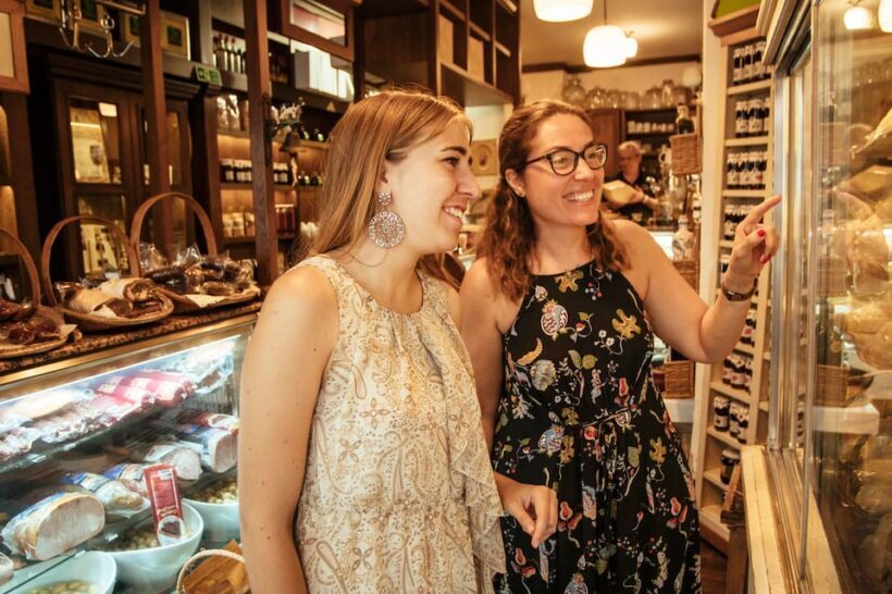 Istanbul: Private Guided Food Tour with 10 Tastings - Practical Tips