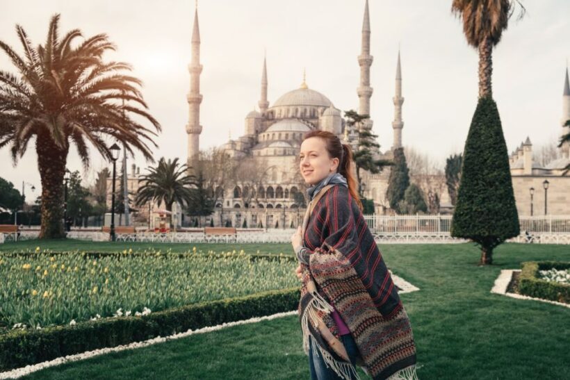 Istanbul: Private photoshoot at Hagia Sophia&Blue Mosque - Who Would Love This Experience?